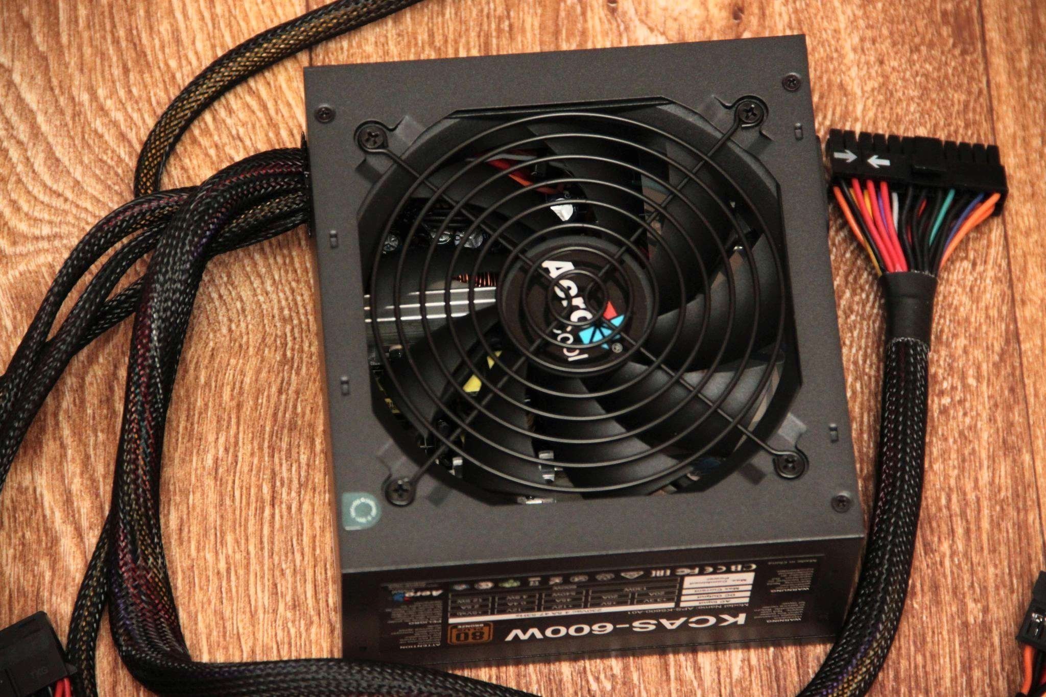 Обзор AEROCOOL KCAS. Обширная линейка блоков питания с параметрами на любой вкус