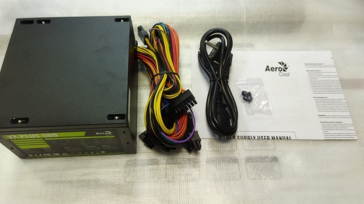 Обзор AEROCOOL VX PLUS. Серия недорогих блоков питания с подсветкой и ...